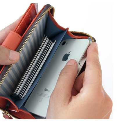 Iconic Zip Up medium leather wallet pouch for the Smartphone life