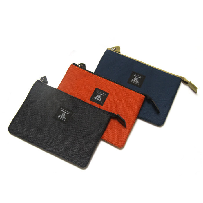 Dash and Dot Good percent modern pouch - fallindesign.com