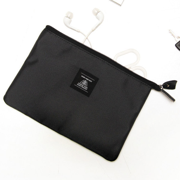 Dash and Dot Good percent modern pouch - fallindesign.com