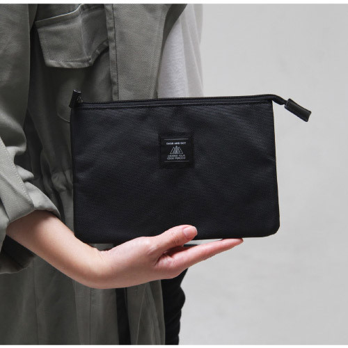 Dash and Dot Good percent modern pouch - fallindesign.com