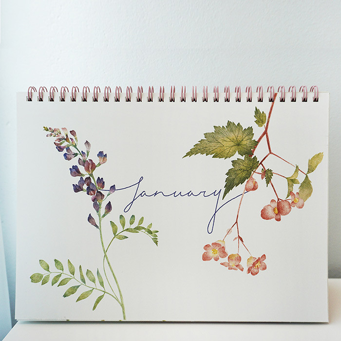 N.IVY 2021 Mercibloom large standing monthly desk calendar