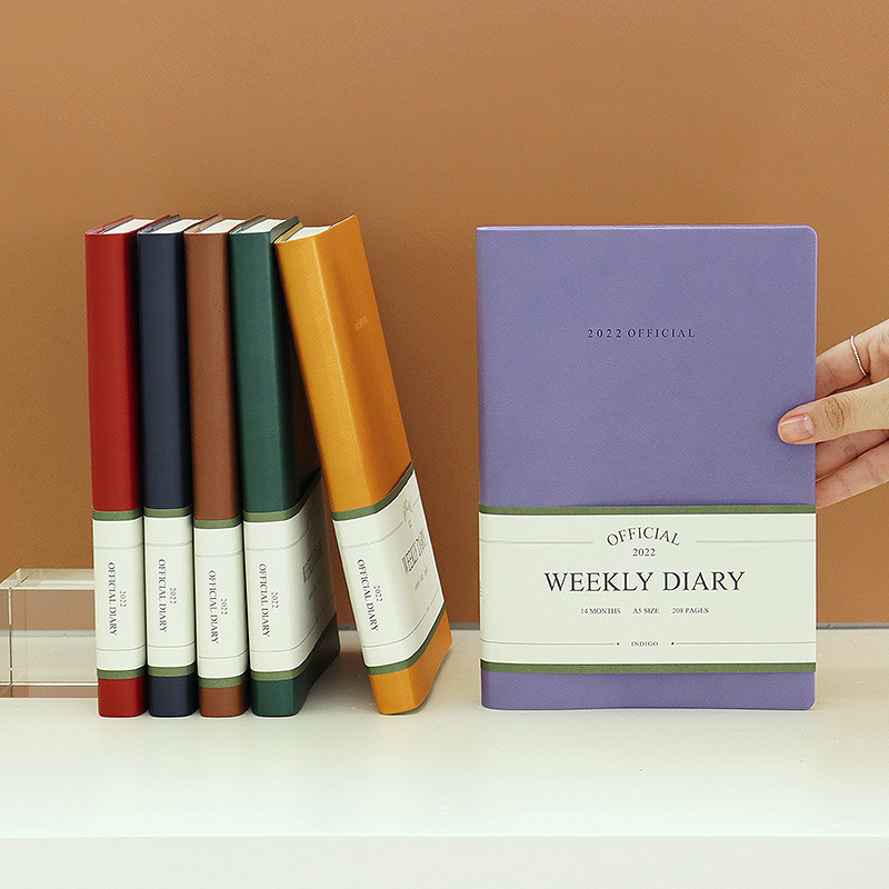 ICONIC 2022 Simple Small Dated Weekly Diary Planner