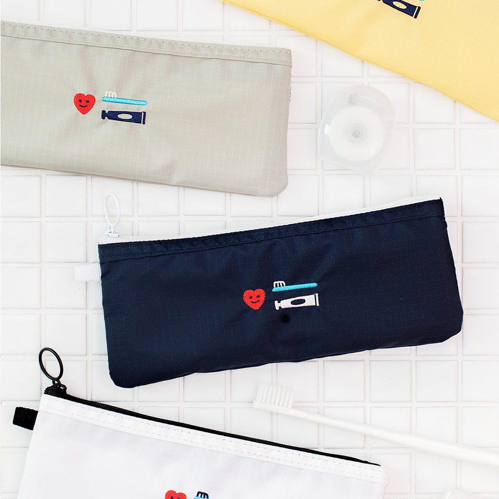 Cute Travel pouches, Travel organizers | fallindesign.com