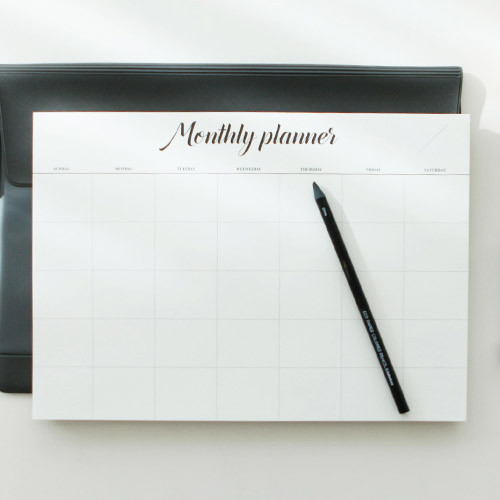 2Young Simple 18 Month Undated Monthly Desk Planner