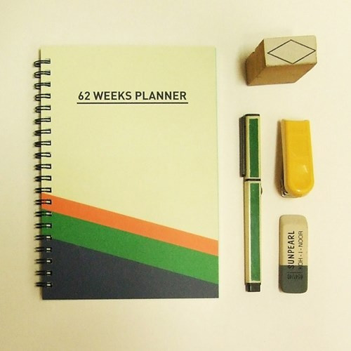 Unique spiral B6 undated weekly planner for 62 weeks - fallindesign