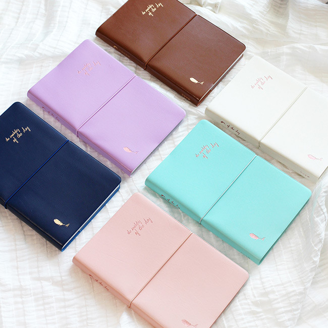 ICIEL 2021 of the day large dated weekly diary planner