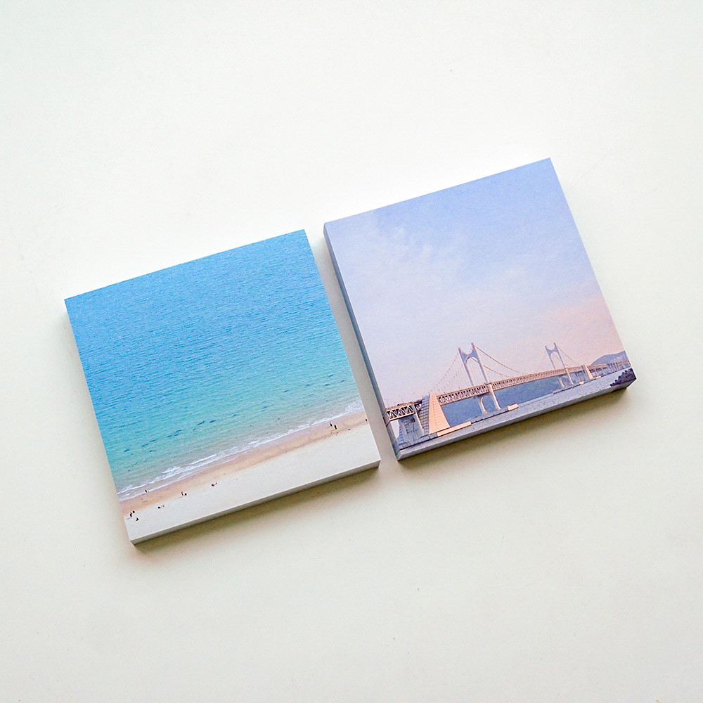 Meri Film Busan City View Photo Postcard - Fallindesign