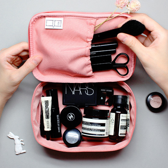 Oohlala Aurore makeup pink block large pouch - fallindesign
