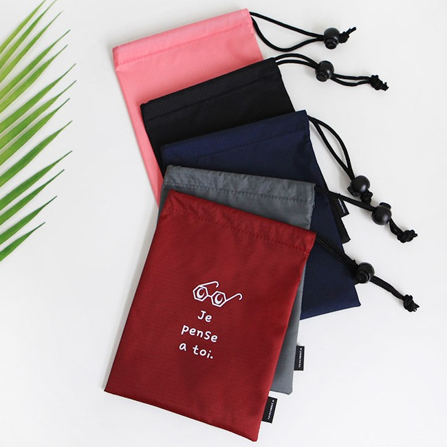 With Alice Think about W small drawstring pouch - fallindesign