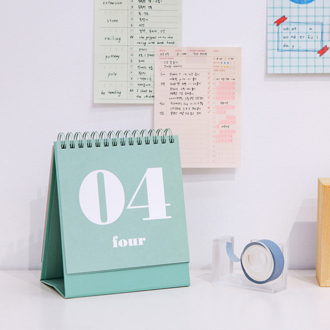 Ardium 31 days dateless daily desk calendar