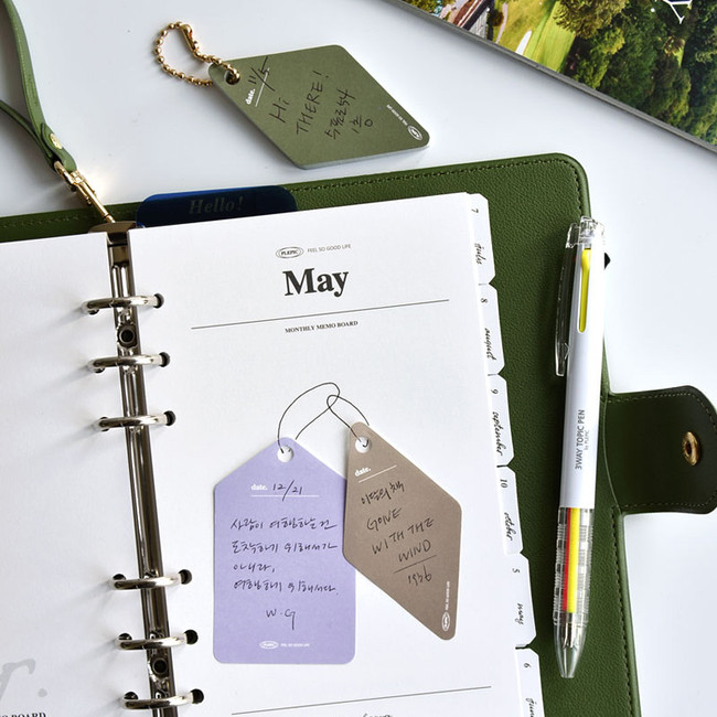 Play Obje Classy Label Sticky Notepad with Ball Chain