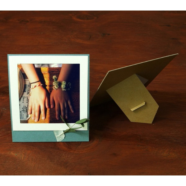 Moods&Views Color standing paper photo frame set - fallindesign