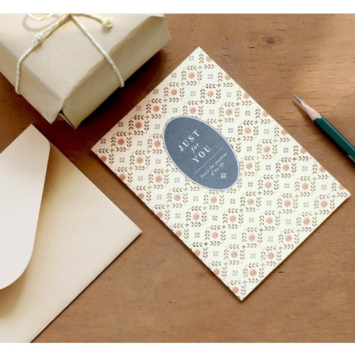 Iconic Vintage illustration pattern message card - fallindesign