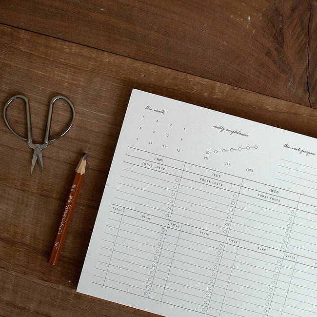 DBD Moment dateless weekly checklist desk planner pad