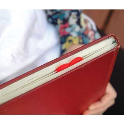 WM lovely heart shape rubber bookmark | fallindesign