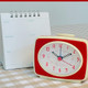 Brisk Style Retro Analog Desk Clock: Silent, Vintage Style