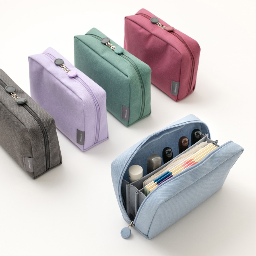 Zipper pouches, zip organizers for girls | fallindesign.com