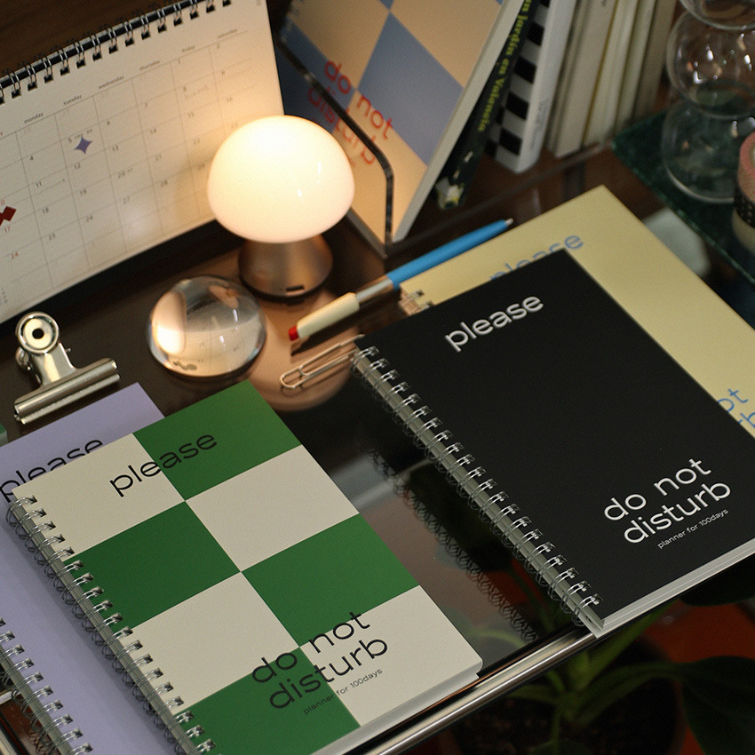 PAPERIAN Do Not Disturb Checkerboard Writing Pad