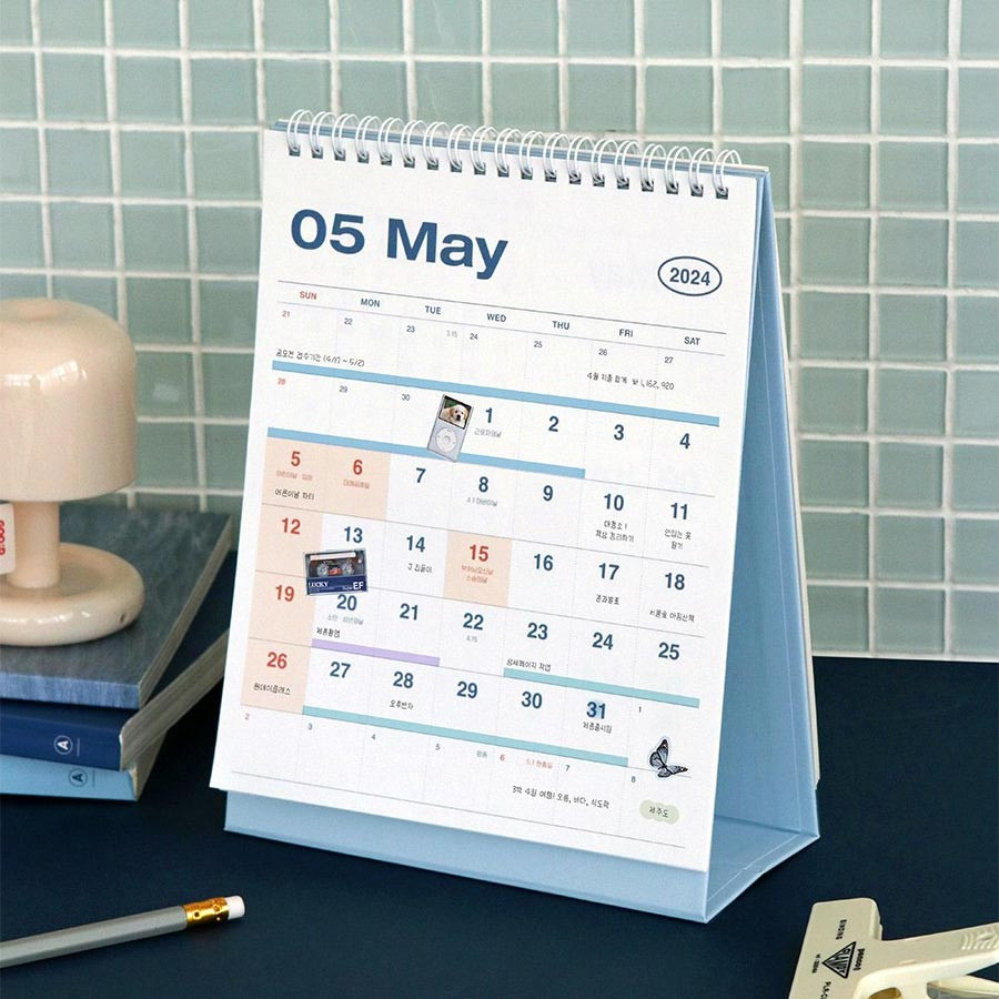 Iconic 2024 Flow Standing Flip Desk Calendar