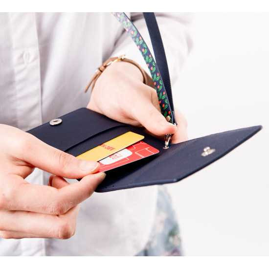 Ardium Colorful pattern bifold flat card case with neck strap