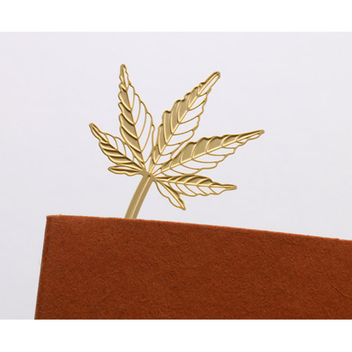 Bookfriends Feather gold plated bookmark - fallindesign