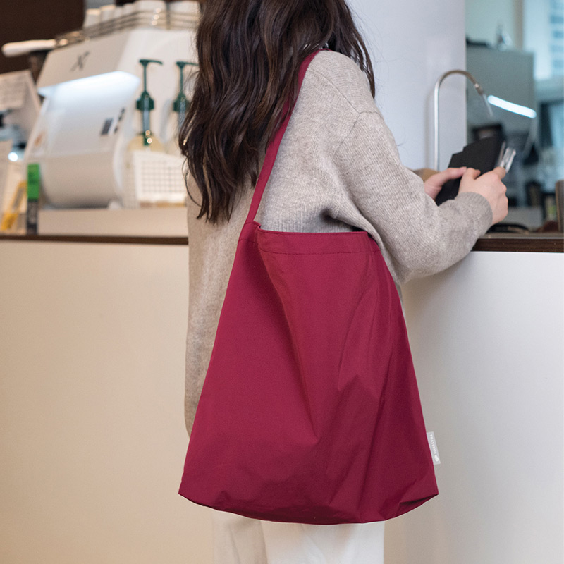 Byfulldesign Light daily large shoulder bag - Fallindesign
