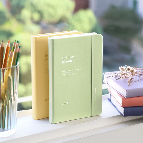 ICONIC 2021 Brilliant dated daily diary planner