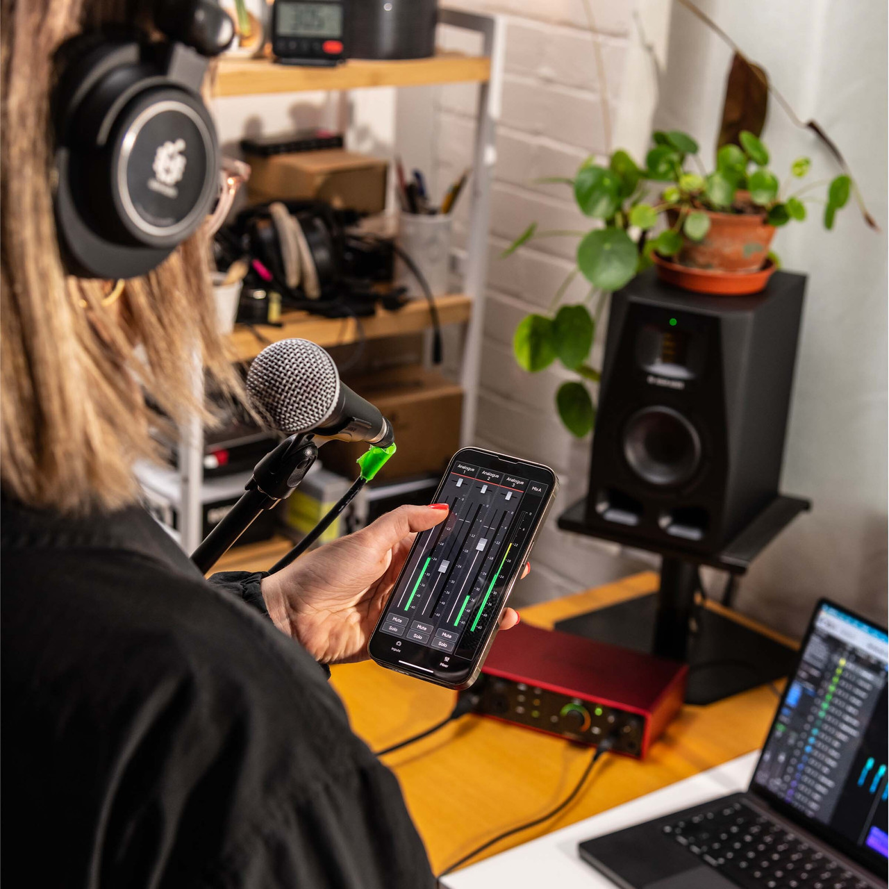 Scarlett 4th Generation Audio Interfaces | Focusrite