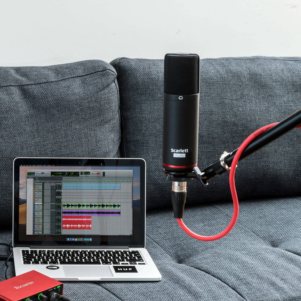 Scarlett CM25 MkIII Microphone | Focusrite