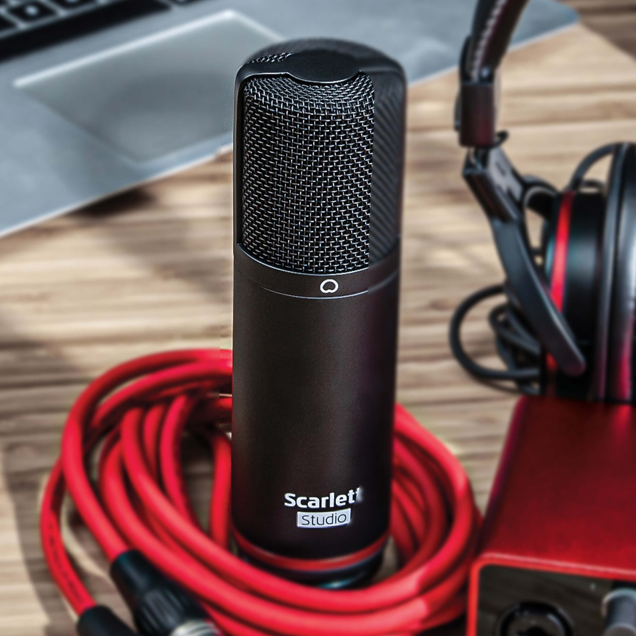 Scarlett CM25 MkIII Microphone | Focusrite