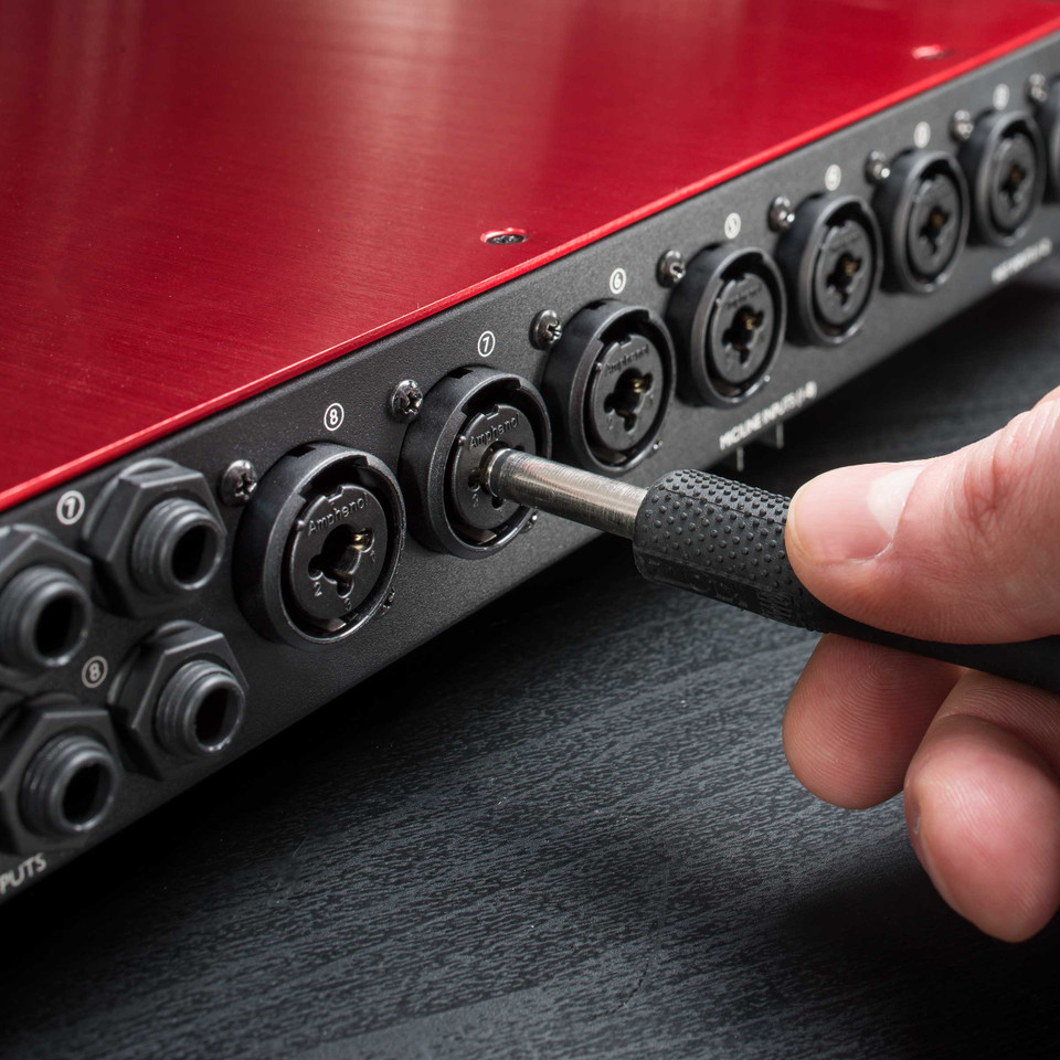 Scarlett OctoPre Dynamic | Focusrite