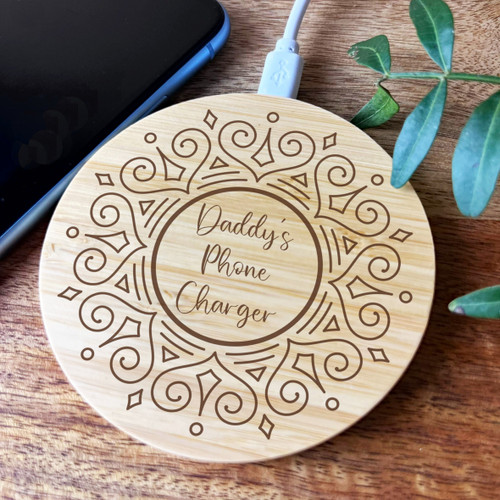 Fancy Circle Border Daddy's Phone Charger Personalised Round Phone ...
