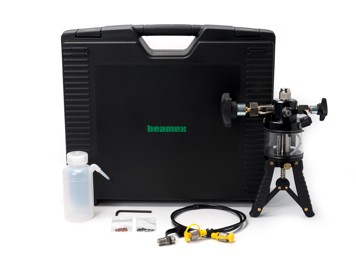 PGHH hydraulic calibration pump 0 … 700 bar (0 … 10 000 psi), complete kit