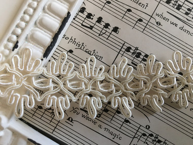 Gimp Loop Braid 1" Ivory or White - Want2Scrap