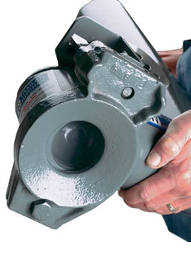 BW4200 --- B&W Extend-A-Goose Coupler - 10" Offset