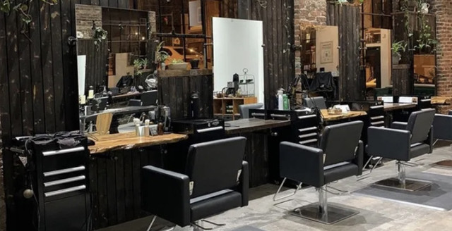 How to Use Rustic Interior Design Style in Your Salon - Minerva Beauty