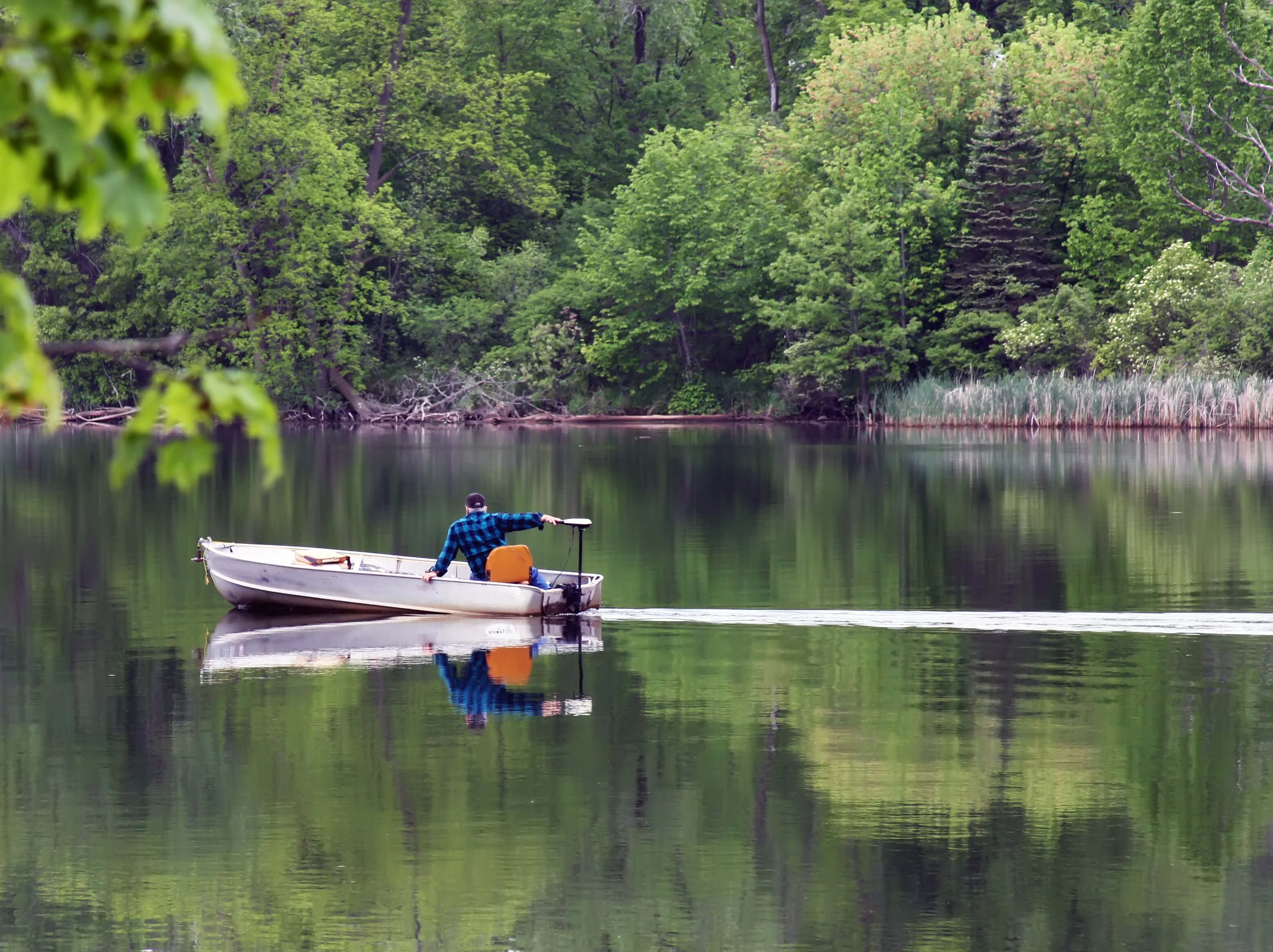 Trolling Motor Buying Guide and Maintenance - FISH307