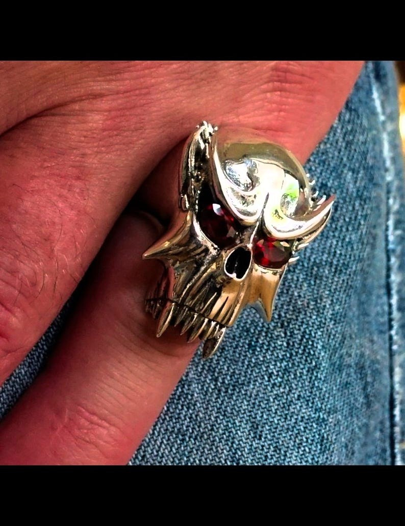 Sterling silver men's ring Big Vampire Skull Nosferatu with 2 Fiery Red ...