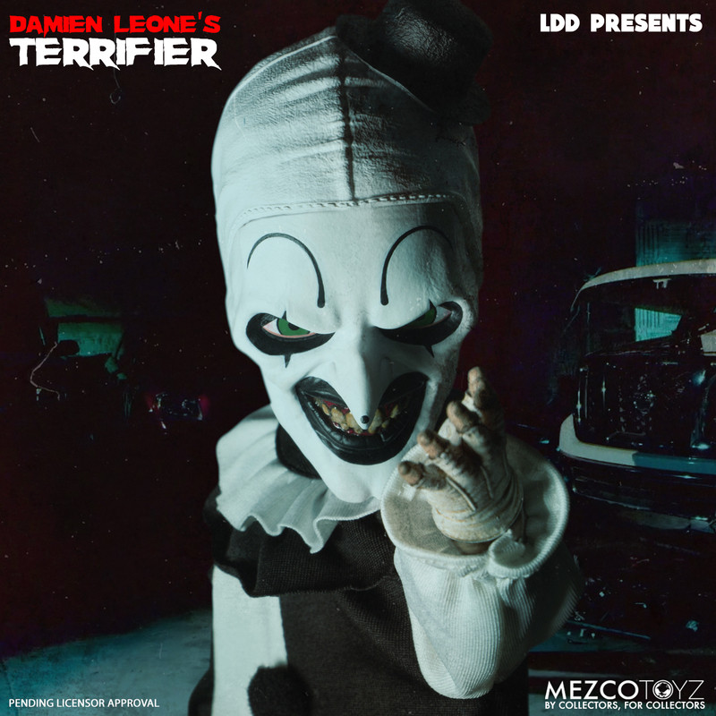 Mezco Toyz LDD Presents Terrifier: Art the Clown Doll - Chilling Horror ...