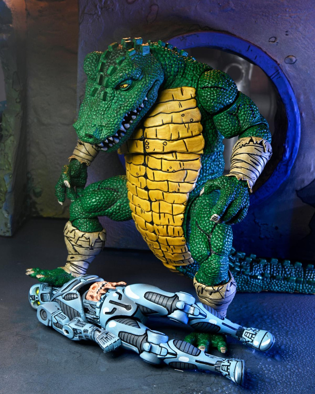 NECA TMNT Mirage Comics Leatherhead Deluxe Action Figure