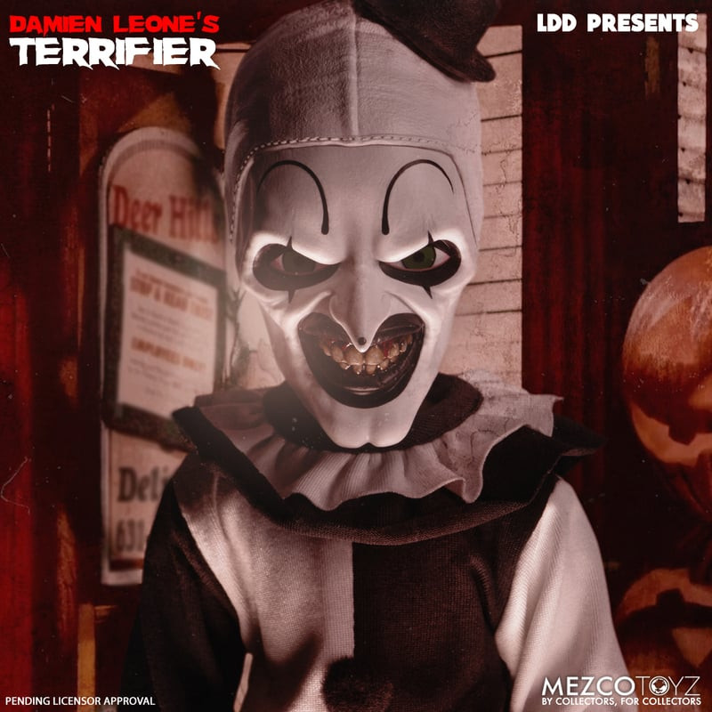 Mezco Toyz LDD Presents Terrifier: Art the Clown Doll - Chilling Horror ...