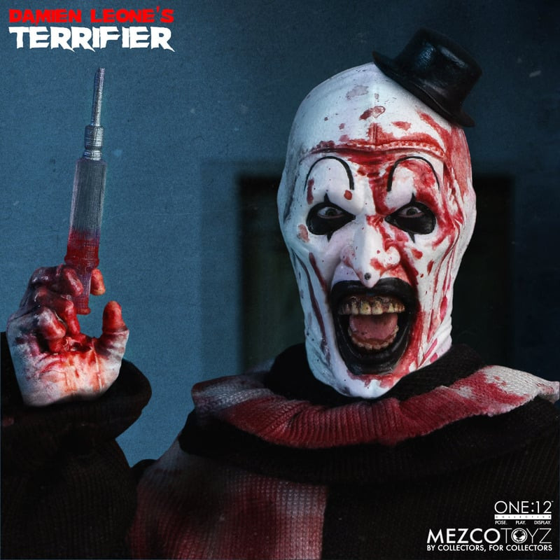 Mezco Toyz Terrifier Art the Clown Deluxe One:12 Collective Action Figure
