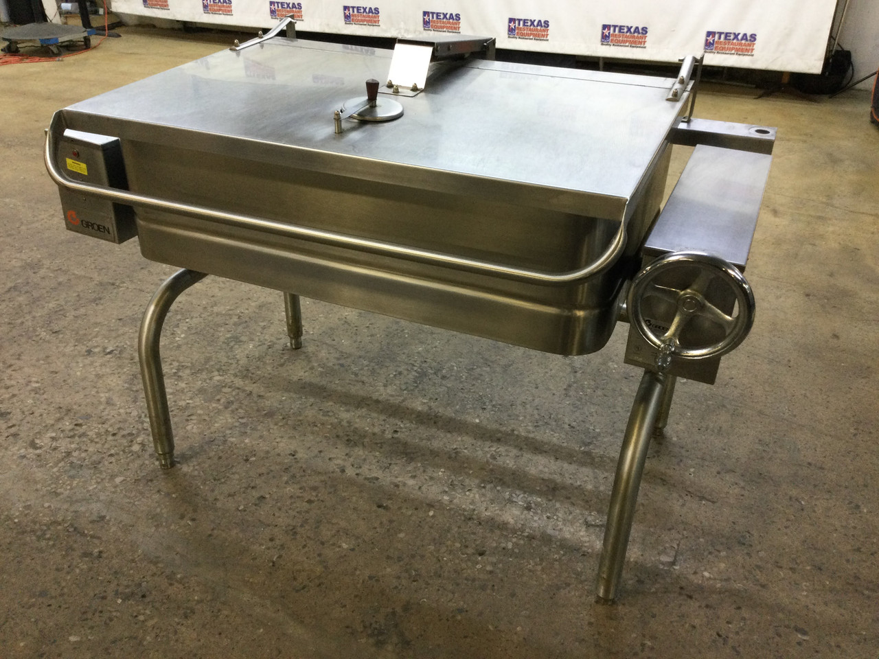 Groen 40gal Electric Tilt Skillet
