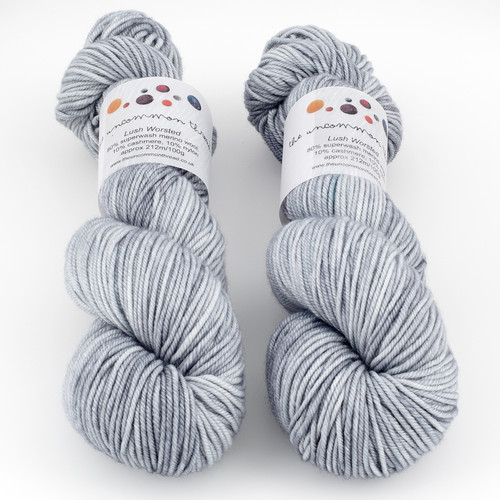 The Uncommon Thread, Lush Worsted // Chrome at The Loopy Ewe