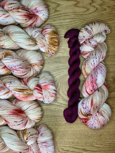 Little Squirrel Yarn, Sock Sets //Hibiscus Tea