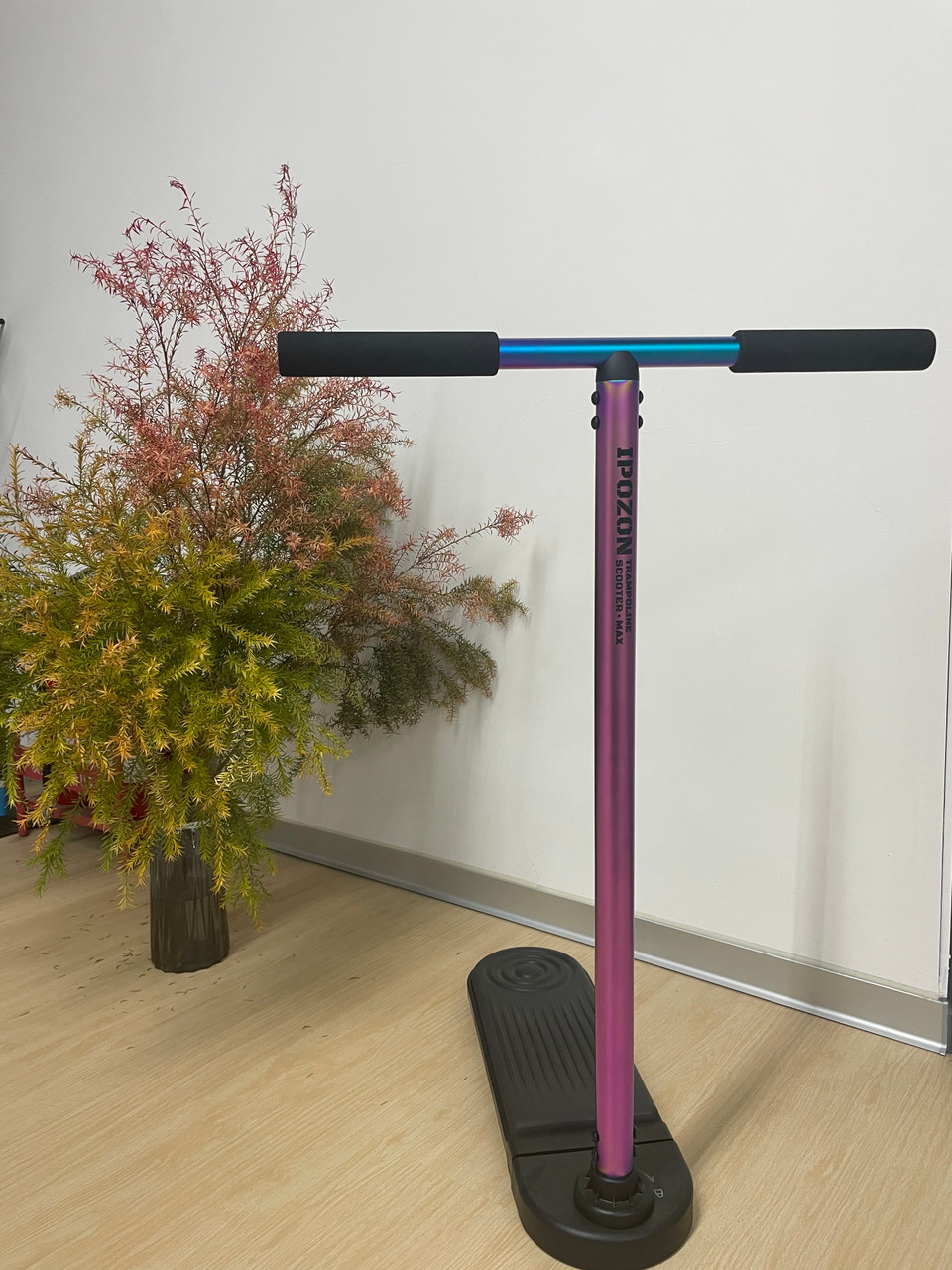 Ipozon Trampoline Scooter MAX - OC Pro Scooters