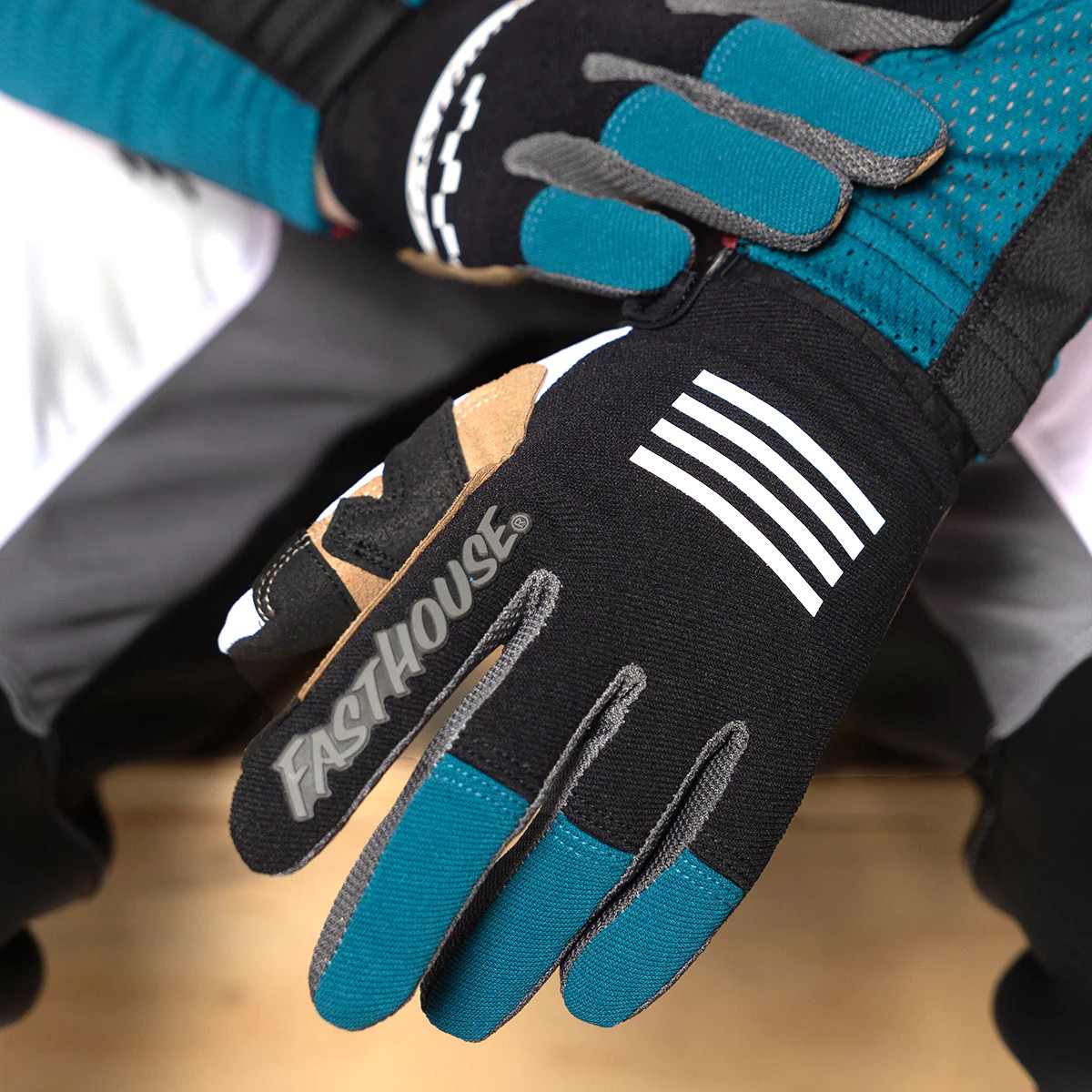 Fasthouse Speed Style Mod Gloves | Fasthouse Motocross Gloves | Dirt ...