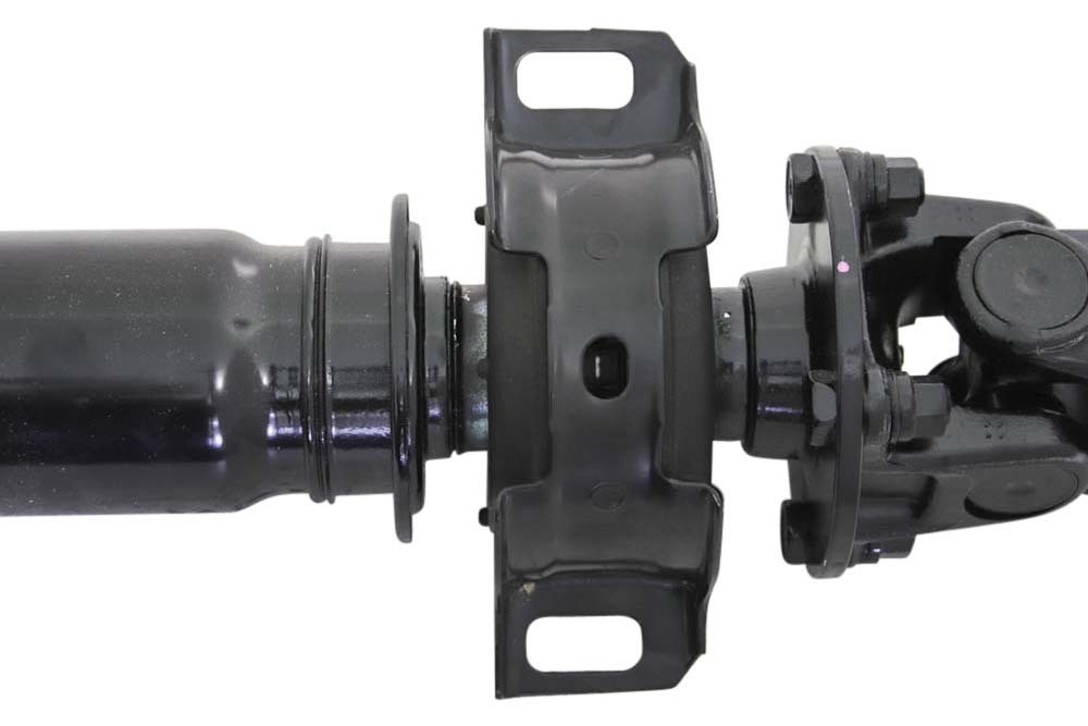 Rear Tail Shaft 2 Piece with Centre Bearing suitable for Hilux