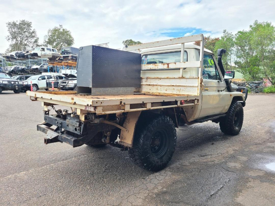 7820 - 08/92, TOYOTA HZJ75 LANDCRUISER, 1HZ, 5SPD