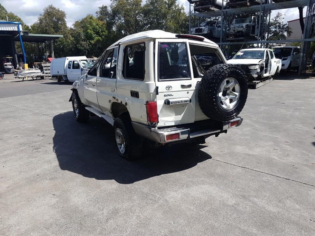 7452 - 03/12, TOYOTA VDJ76 LANDCRUISER, 1VD-FTV, 5SPD, GXL